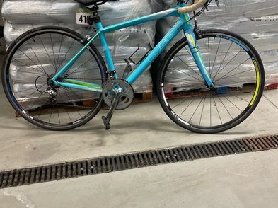 Cube Woman Like Series Road Bike For Sale in Ballytruckle, Waterford ...