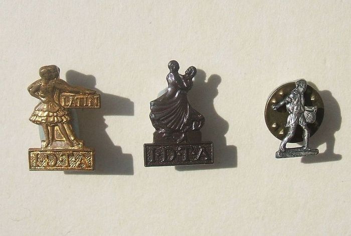 Idta International Dance Teachers Association X 2 Badges And Another ...