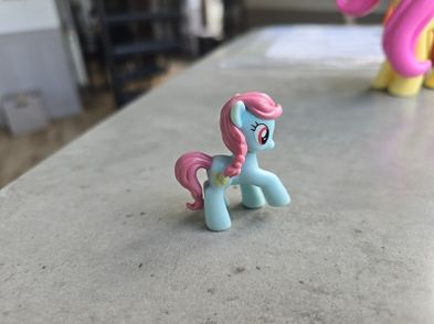 Strawberry Ice Mini Figure 2 Blind Bag Mlp G4 My Little Pony For Sale ...