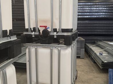 600l Ibc Cubes For Sale in Dundalk, Louth from David-1