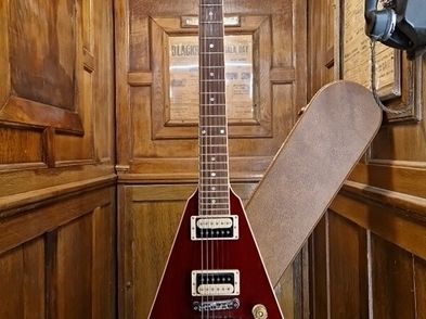 Gibson Flying V Pro Hp 2016 in Blackrock, Louth from Beat It Music
