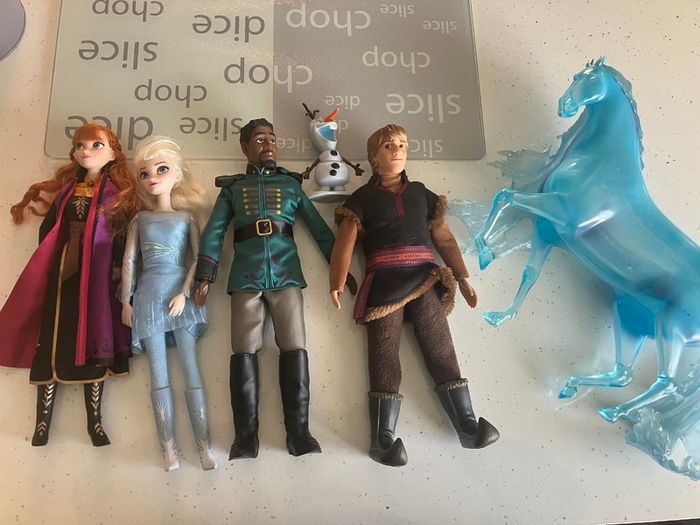 Frozen 2 Deluxe Disney Store Set For Sale in Carpenterstown, Dublin ...