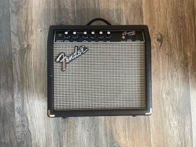 Fender Frontman 15g Amp For Sale in Tinahely, Wicklow from nacrold