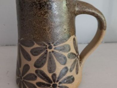 Rustic Pottery Mug For Sale in Clarina, Limerick from holliebabeA