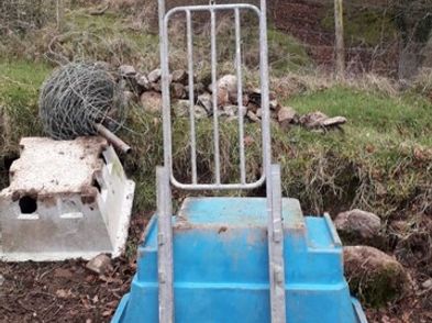 Sheep Guillotine Gate For Sale in Firhouse, Dublin from polly2679