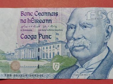 Irish C Series 2001 Douglas Hyde 50 Pound Banknote For Sale in Deans ...