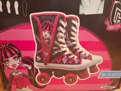 Monster High Roller Skates Size 5 For Sale in Thurles, Tipperary from ...