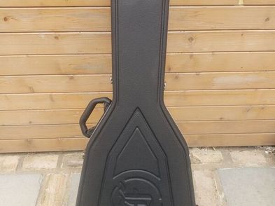 Hiscox Hard Case Acoustic Omc For Sale in Drimnagh, Dublin from bgm