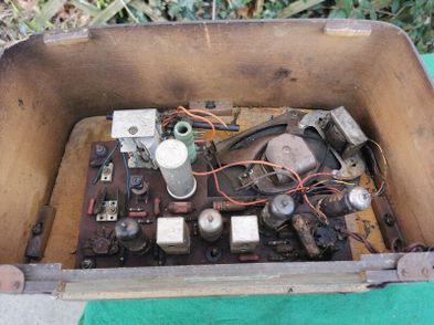 Vintage Cossor Radio For Sale in Virginia Road, Meath from gorgesh