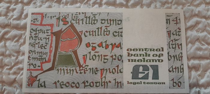Uncirculated Irish Bank Note One Punt For Sale in Galway City Centre ...