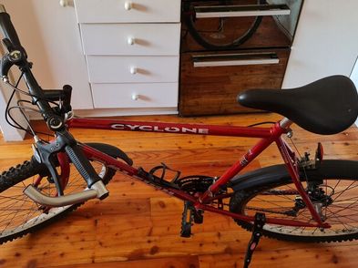 Raleigh Cyclone Bike For Sale in Galway City Centre, Galway from tshock