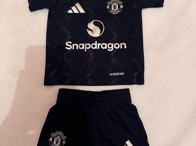 Manchester United Away 2425 Kit Size 3 6 Months For Sale in Ranelagh ...