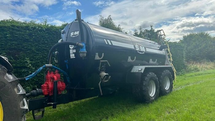 3000 Gal Slurry Tanker For Sale in Fermoy, Cork from donedealuser (#433ed4)