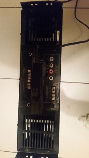 Yamaha P2500 Power Amplifier For Sale in Douglas, Cork from slo