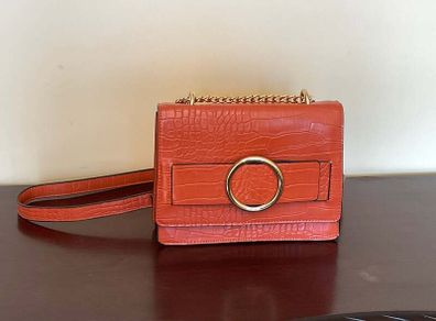 Elegant Croc Embossed Crossbody Bag With Gold Chain Strap For Sale in ...