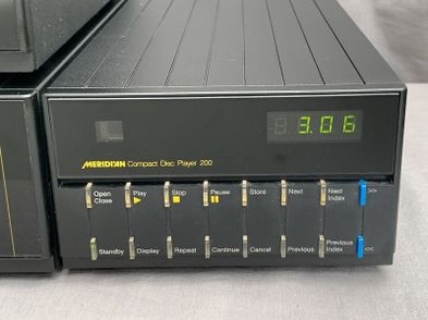 Hifi Gold Legendary Meridian Cd 200 Transport Player And 203 Dac ...
