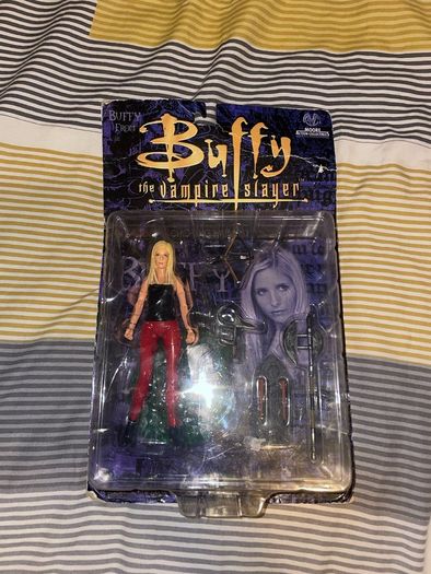 Moore Action Collectibles Buffy The Vampire Slayer Action Figure Sealed ...