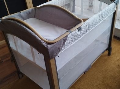 Babylo Oasis 4in1 Travel Cot For Sale in Tallaght, Dublin from MalAl