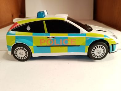 Scalextric Ford Focus Police Car Sirens And Flashing Front Slot Car ...