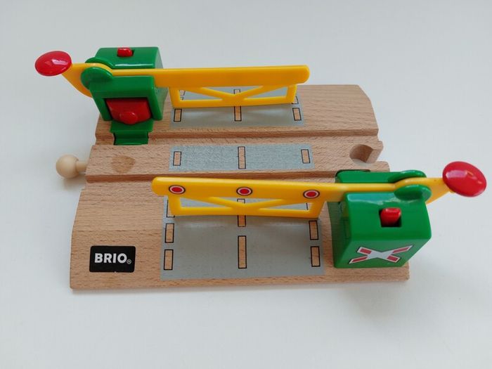 Brio Magnetic Action Train Crossing For Sale in Dublin 8, Dublin from ...
