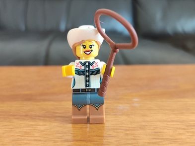 Lego Cowgirl Series 8 Col08 4 For Sale in Kenmare, Kerry from Gizu
