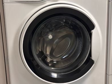 Hotpoint 9kg Washing Machine Inverter Motor For Sale in Clontarf ...