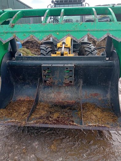 Shear Bucket For Sale in Dungarvan, Waterford from donedealuser (#20c85b)