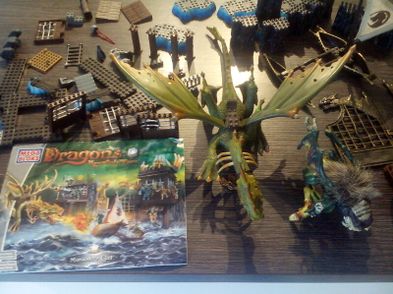 2003 Mega Bloks Dragons Krystal Wars Marauders Cliff For Sale in ...