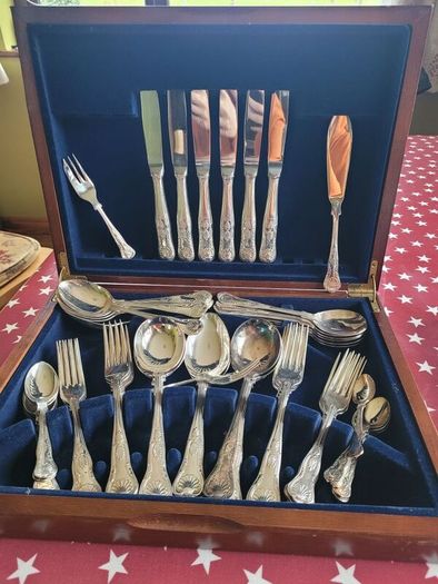 Newbridge Epns Cutlery Set For Sale in Tuam, Galway from braaaywgep