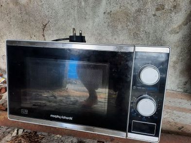 Free Microwave For Sale in Mountnugent, Cavan from stephen.mchugh.92