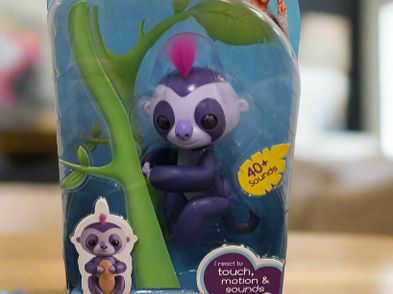 Purple Marge The Sloth Fingerlings Figure 40 Sounds For Sale in ...