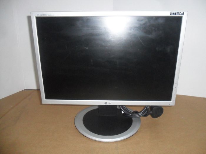 Lg Monitor 19 For Sale in Ardee, Louth from eddie1ardee