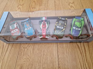 Disney Pixar Cars Pullback Die Cast Set 5 Cars For Sale in ...