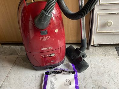 Philips Vision Plus 1500w Vacuum Cleaner 3 Bags For Sale in Rathnew ...