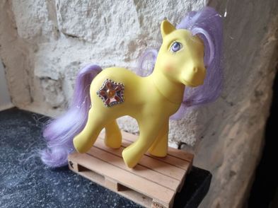 Princess Starburst Amber Mlp G1 My Little Pony For Sale in Kilmallock ...