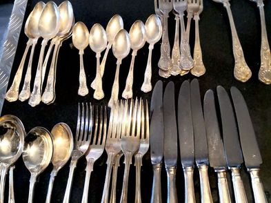 Newbridge Cutlery Set 38pieces For Sale in Menlo, Galway from Righthand