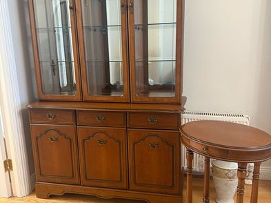 Rossmore Dining Room Furniture Table 6 Chairs Display Cabinet Side ...