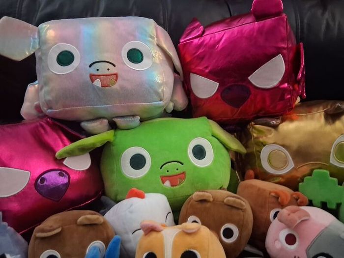 Large Bundle Of Pet Simulator X Plushies No Dlc For Sale in Dun ...