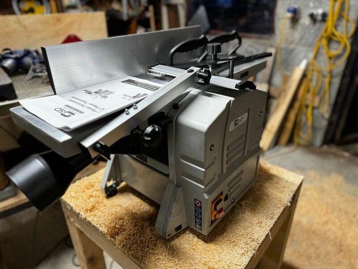 Sip 8 X 5 Planer Thicknesser 2hp Used Only Once Must Go For Sale in ...