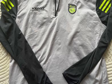 Kerry Gaa 2022 Championship Training Tops Xxl For Sale in Mullagh ...