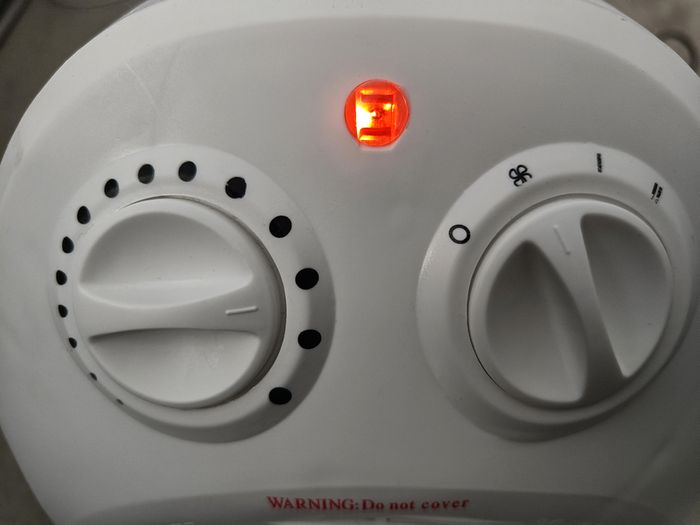 Challenge 24kw Upright Oscillating Fan Heater Cool Air Blow For Sale in ...
