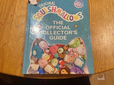 Squishmallows Colectees Guide For Sale in Cavan, Cavan from hanna heaney