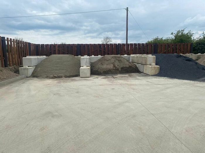 Grab Hire Plant Hire Aggregate Supply For Sale in Kill, Kildare from ...