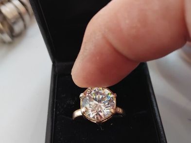 9ct Gold Engagement Ring 6 Grms Total Weight For Sale in Clonard, Meath ...