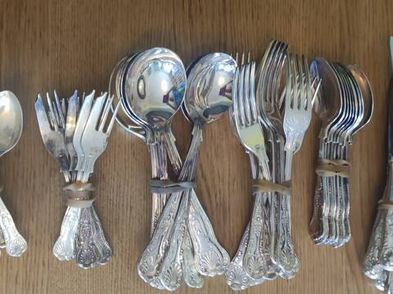 48 Piece Vintage Newbridge Kings Silver Plated Design Cutlery Set For ...