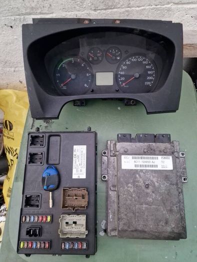 Ford Transit Mk 7 Engine Ecu Bcm Dash Clocks Ingnition Key For Sale in ...