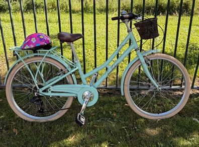 Girls Pendleton Bike 24 Inch Wheels 12 Inch Frame For Sale in ...