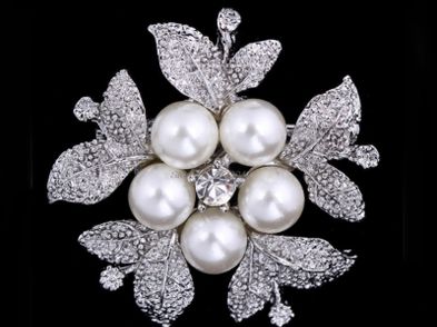 Brooch For Sale in Killinkere, Cavan from yosoladiamond