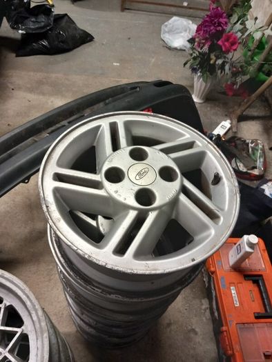 Ford Escort Xr3i Alloys For Sale in Dundalk, Louth from thaWezY