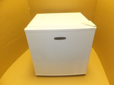Powerpoint Mini Fridge For Sale in Ardee, Louth from eddie1ardee